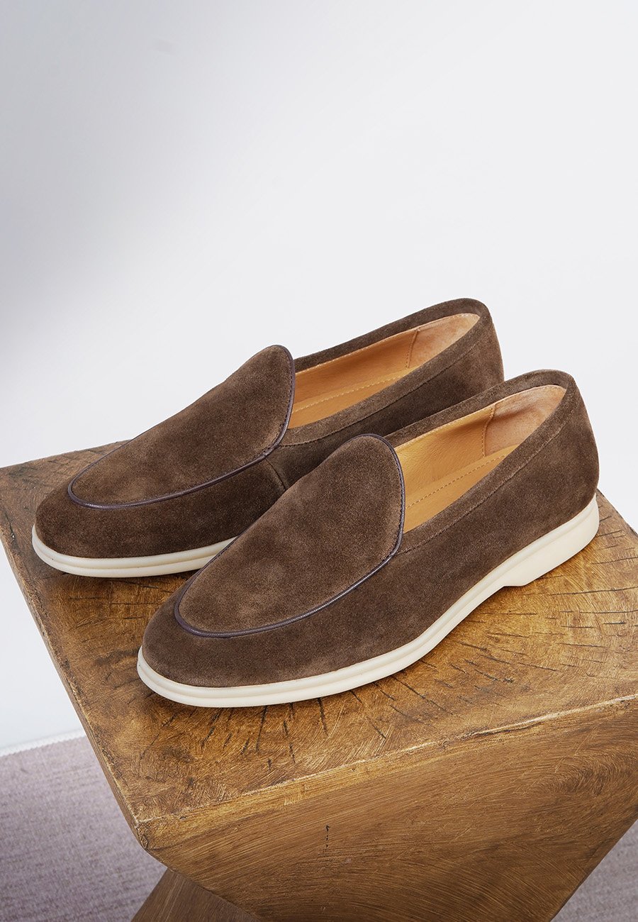 A Complete Guide to Suede Shoes: Types, Benefits, and Craftsmanship ...